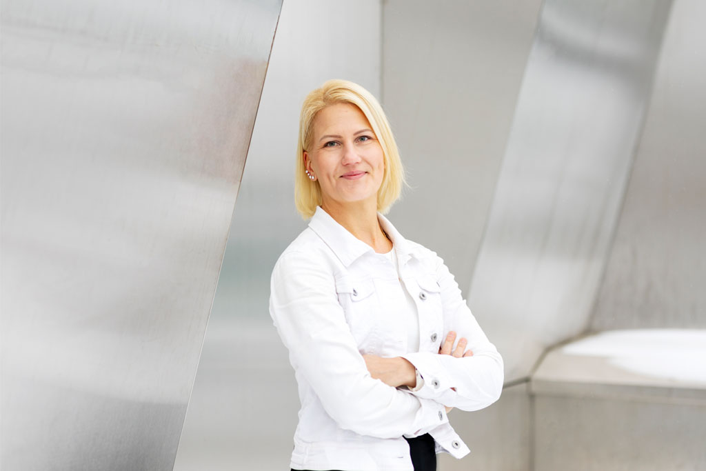Tutkija Mia Roos: ”Toivoisin näkeväni enemmän positiivista uutisointia ...