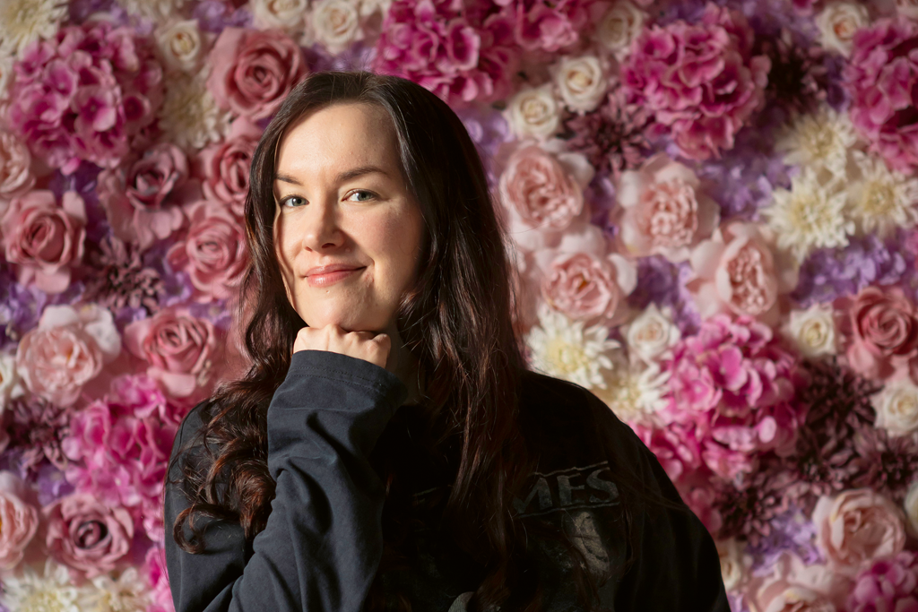 Kuningatar Silvian palkitsema lähihoitaja Emma Sandberg: "Työssäni näen ...